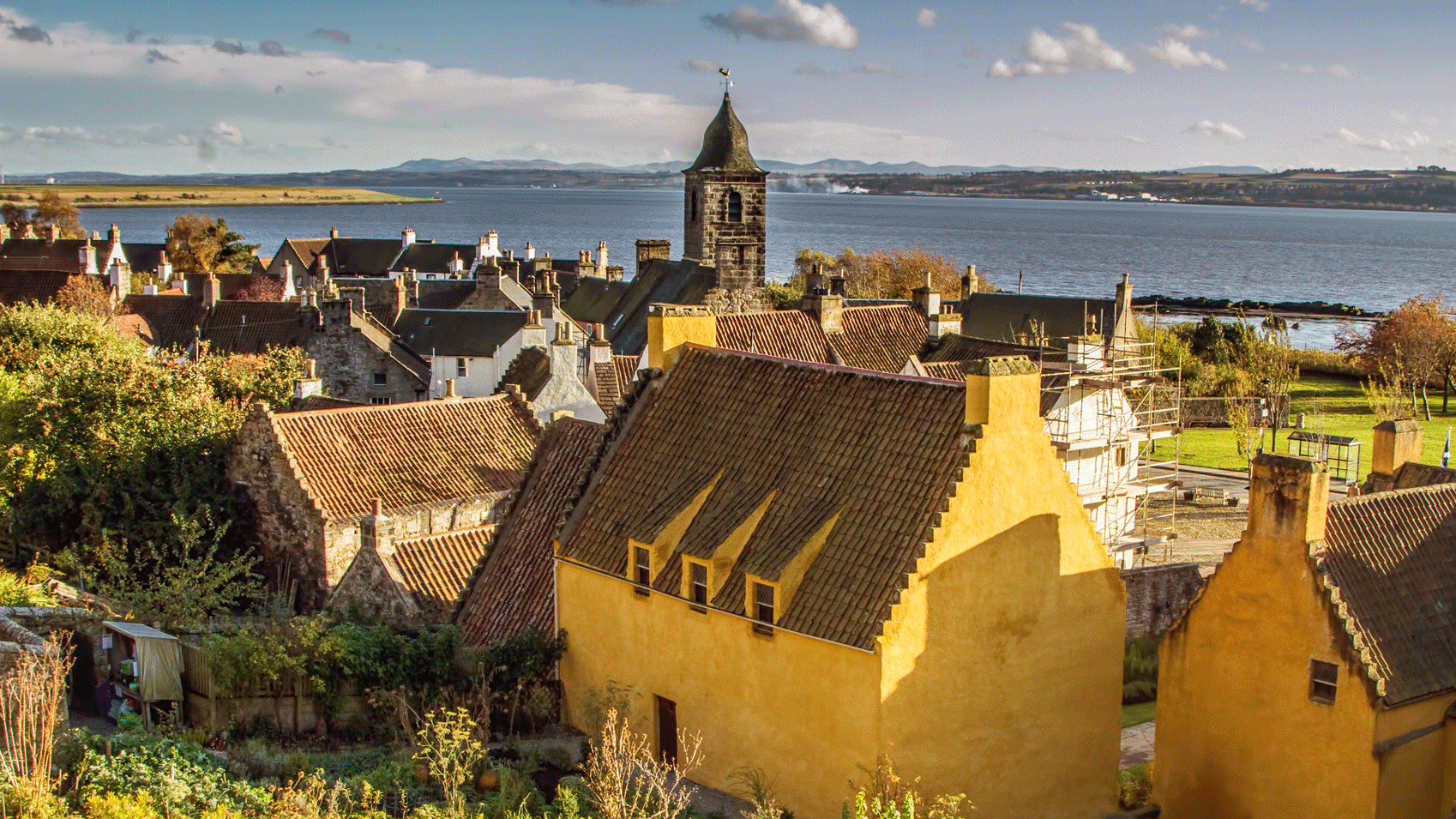 Outlander Filming Locations You Can Visit in Scotland - THE REAL WORD