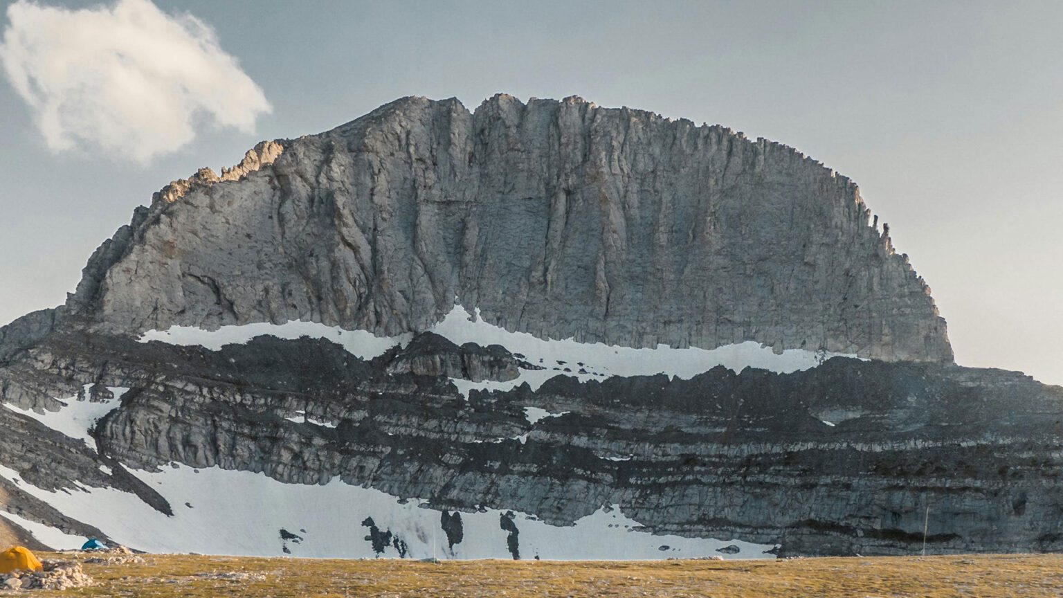 15 famous landmarks in Greece you need to visit | REAL WORD